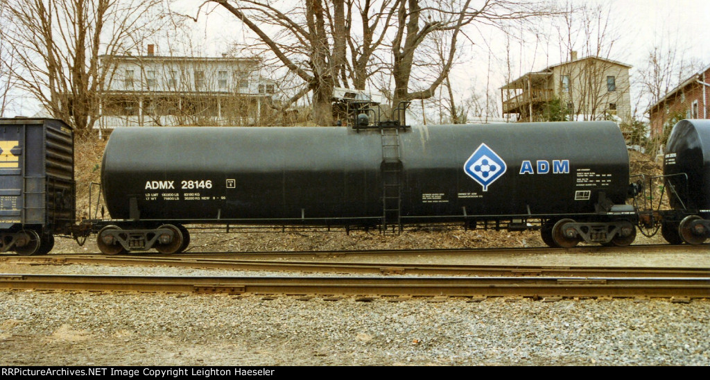 ADMX 28146 in ADM logo paint